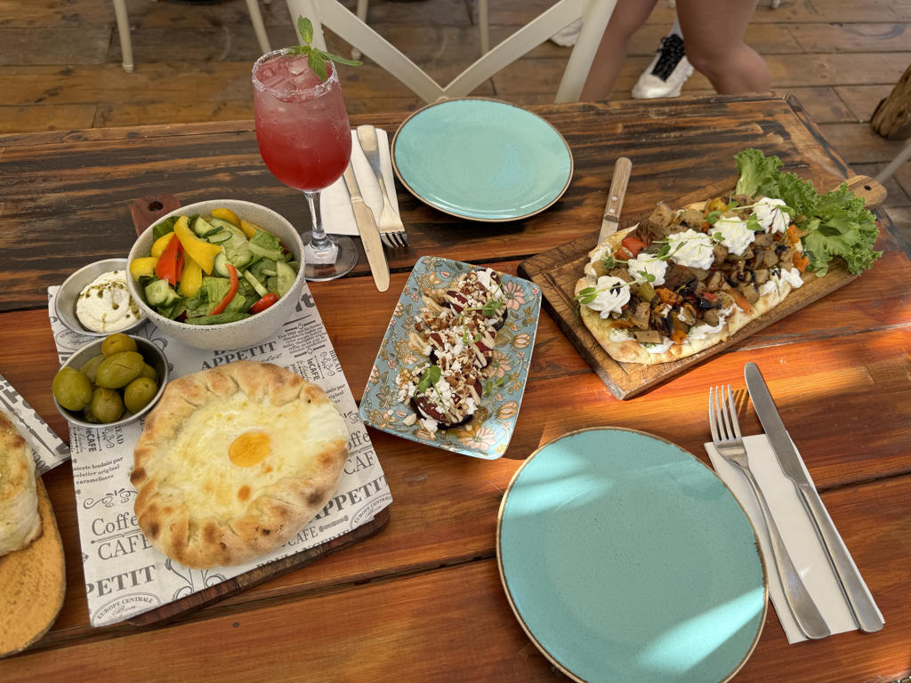 מגלים את דימונה: אור שפיץ ואביב משה מבקרים בדימונה - פודי - Foody